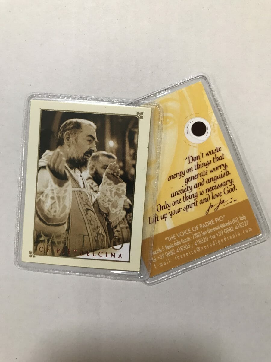 Laminated Relic Cards x1a - The Irish Centre for Padre Pio